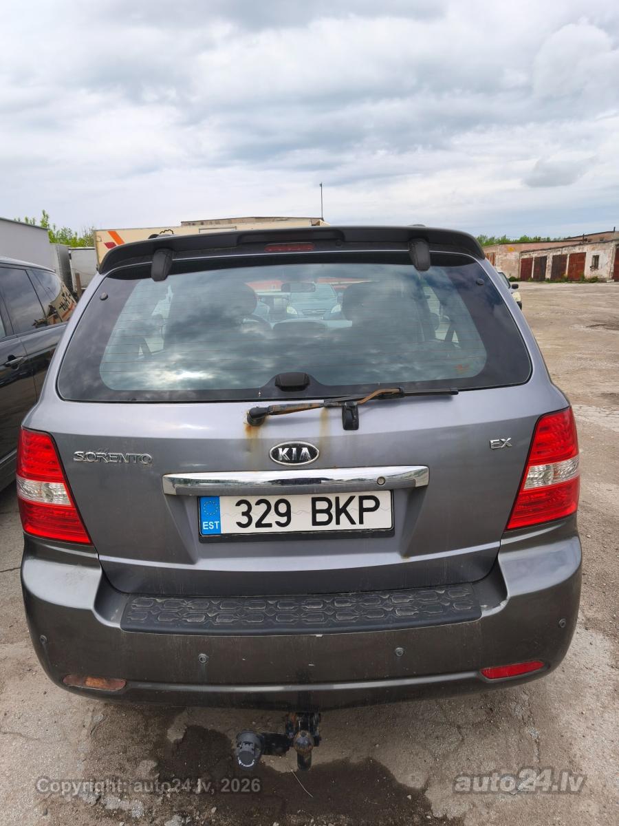 Kia Sorento 2006 Tallina, ar dzinēja tilpumu 2.50 L un nobraukumu 280 tūkst. km par 1500 €, foto 6 vietnē AUTOMOTO.COM.LV