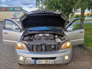 Kia Sorento 2007 Rīga, ar dzinēja tilpumu 2.50 L un nobraukumu 231 tūkst. km par 2500 €, foto 27 vietnē AUTOMOTO.COM.LV