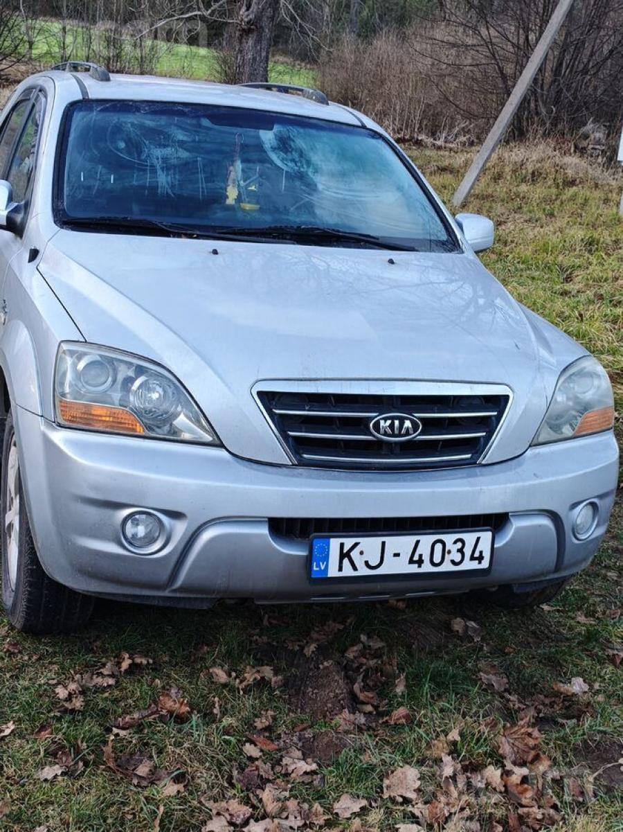 Киа Соренто 2007 в Тукумс, объемом двигателя 2.50 л и пробегом 242 тыс. км за 3200 €, фото 4 на AUTOMOTO.COM.LV