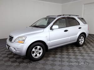 Kia Sorento 2007 in Tallinn, with an engine capacity of 2.50 L and mileage of 282 thousand km for 1999 €, photo 3 on AUTOMOTO.COM.LV