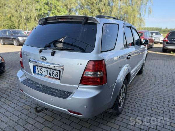 Kia Sorento 2007 Talsi, ar dzinēja tilpumu 2.50 L un nobraukumu 0 tūkst. km par 3490 €, foto 4 vietnē AUTOMOTO.COM.LV