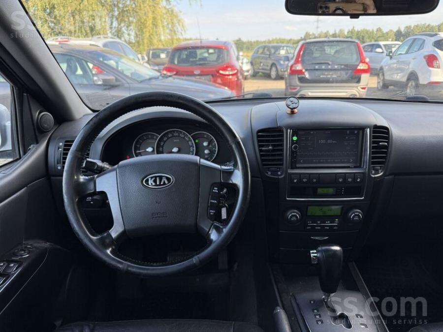 Kia Sorento 2007 Talsi, ar dzinēja tilpumu 2.50 L un nobraukumu 0 tūkst. km par 3490 €, foto 13 vietnē AUTOMOTO.COM.LV