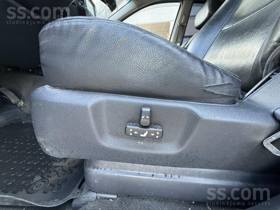 Kia Sorento 2007 Talsi, ar dzinēja tilpumu 2.50 L un nobraukumu 0 tūkst. km par 3490 €, foto 16 vietnē AUTOMOTO.COM.LV