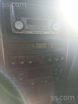 Kia Sorento 2007 Rīga, ar dzinēja tilpumu 2.50 L un nobraukumu 232 tūkst. km par 1200 €, foto 3 vietnē AUTOMOTO.COM.LV