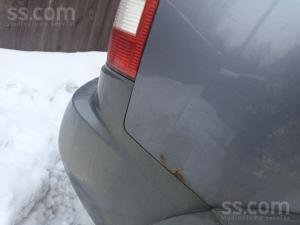 Kia Sorento 2007 Rīga, ar dzinēja tilpumu 2.50 L un nobraukumu 232 tūkst. km par 1200 €, foto 9 vietnē AUTOMOTO.COM.LV