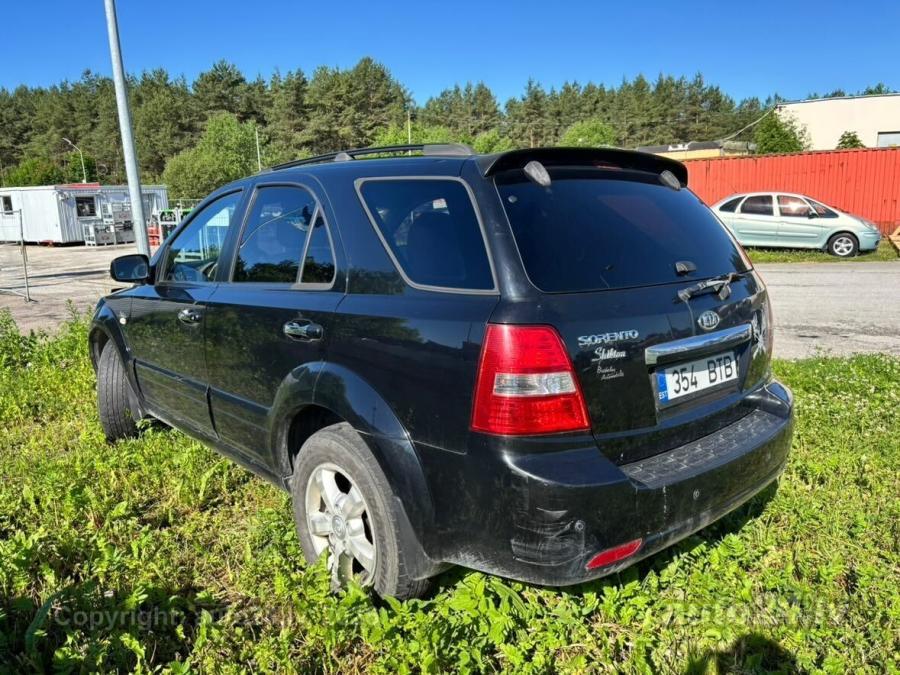 Kia Sorento 2007 Narva, ar dzinēja tilpumu 2.50 L un nobraukumu 280 tūkst. km par 800 €, foto 4 vietnē AUTOMOTO.COM.LV
