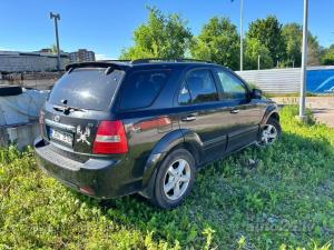 Kia Sorento 2007 Narva, ar dzinēja tilpumu 2.50 L un nobraukumu 280 tūkst. km par 800 €, foto 5 vietnē AUTOMOTO.COM.LV