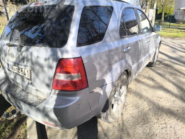 Kia Sorento 2008 Rīga, ar dzinēja tilpumu 2.50 L un nobraukumu 280 tūkst. km par 3100 €, foto 3 vietnē AUTOMOTO.COM.LV