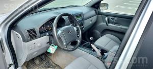 Kia Sorento 2008 in Riga, with an engine capacity of 2.50 L and mileage of 250 thousand km for 3650 €, photo 12 on AUTOMOTO.COM.LV