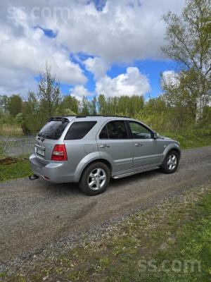 Киа Соренто 2008 в Рига, объемом двигателя 2.50 л и пробегом 218 тыс. км за 4750 €, фото 4 на AUTOMOTO.COM.LV
