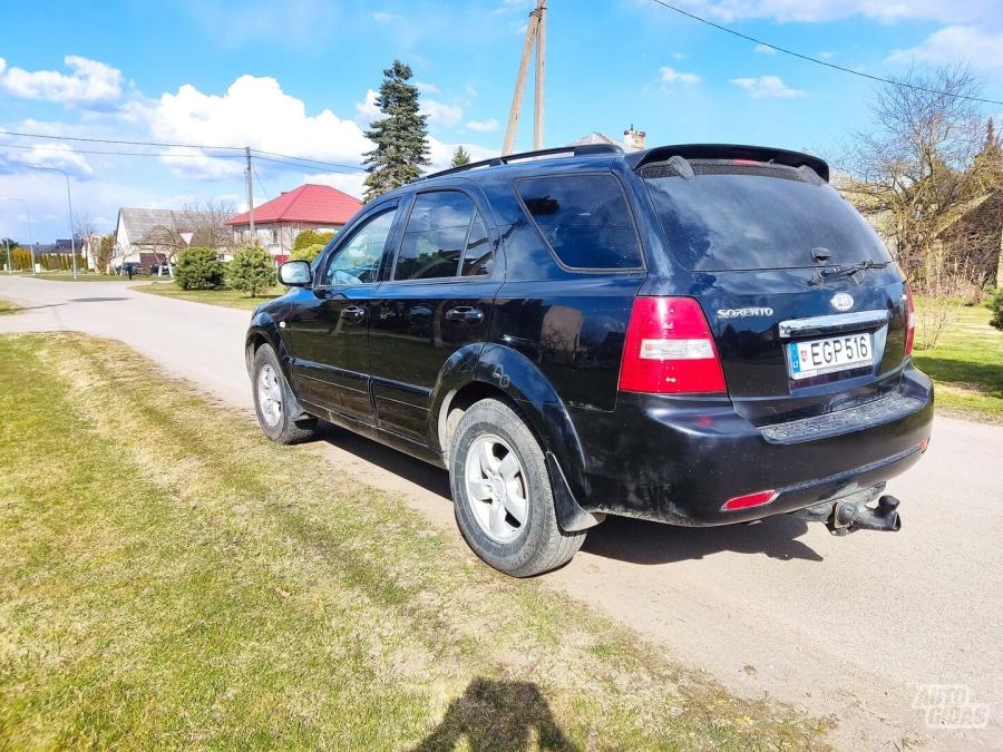 Kia Sorento 2009 in Vilnius, with an engine capacity of 2.50 L and mileage of 313 thousand km for 2800 €, photo 9 on AUTOMOTO.COM.LV