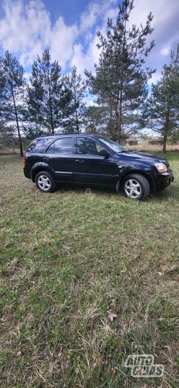 Kia Sorento 2009 in Vilnius, with an engine capacity of 2.50 L and mileage of 282 thousand km for 2700 €, photo 3 on AUTOMOTO.COM.LV