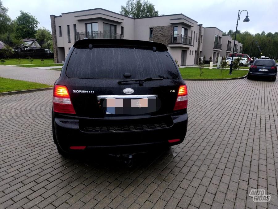 Kia Sorento 2009 Šauļi, ar dzinēja tilpumu 2.50 L un nobraukumu 301 tūkst. km par 2650 €, foto 5 vietnē AUTOMOTO.COM.LV