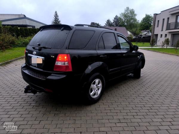Kia Sorento 2009 in Siauliai, with an engine capacity of 2.50 L and mileage of 301 thousand km for 2650 €, photo 5 on AUTOMOTO.COM.LV