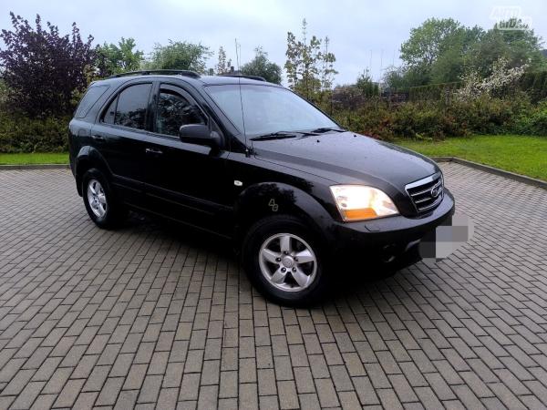 Kia Sorento 2009 in Siauliai, with an engine capacity of 2.50 L and mileage of 301 thousand km for 2650 €, photo 7 on AUTOMOTO.COM.LV
