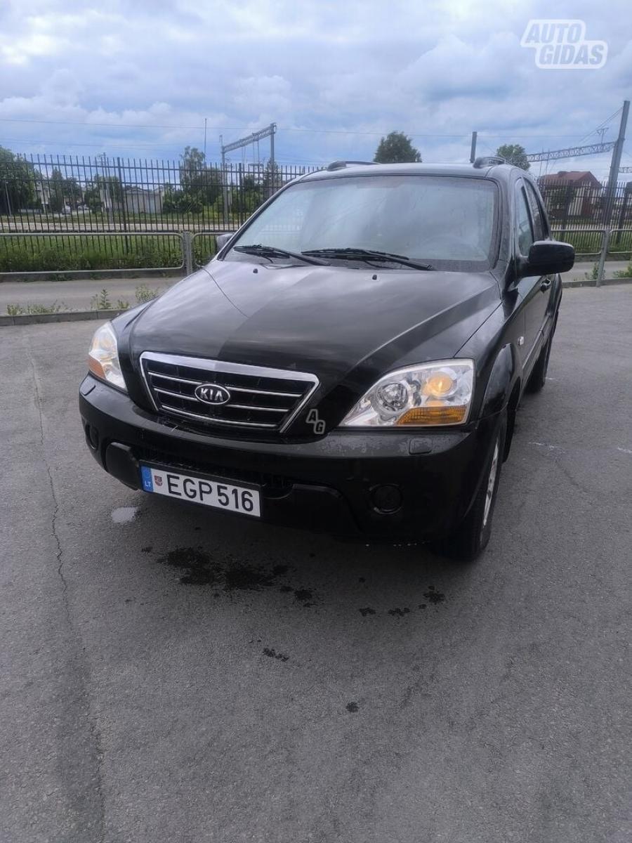 Kia Sorento 2009 in Siauliai, with an engine capacity of 2.50 L and mileage of 301 thousand km for 2600 €, photo 5 on AUTOMOTO.COM.LV