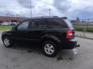 Kia Sorento 2009 in Siauliai, with an engine capacity of 2.50 L and mileage of 301 thousand km for 2600 €, photo 10 on AUTOMOTO.COM.LV