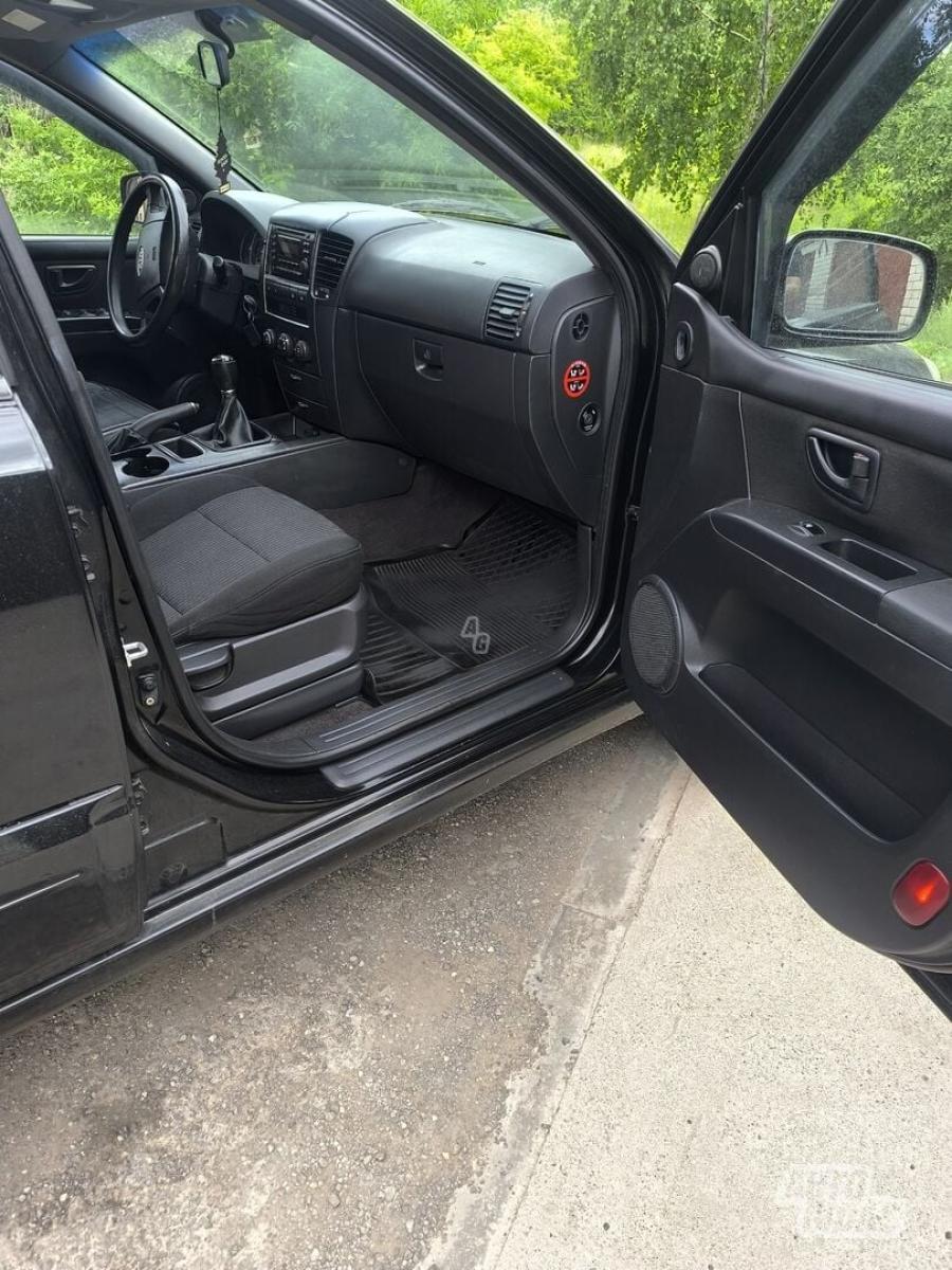 Kia Sorento 2009 in Siauliai, with an engine capacity of 2.50 L and mileage of 301 thousand km for 2600 €, photo 14 on AUTOMOTO.COM.LV