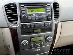 Kia Sorento 2009 Rīga, ar dzinēja tilpumu 2.50 L un nobraukumu 284 tūkst. km par 3500 €, foto 19 vietnē AUTOMOTO.COM.LV