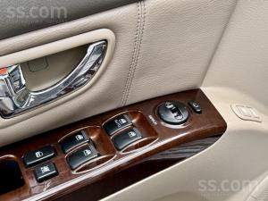 Kia Sorento 2009 Rīga, ar dzinēja tilpumu 2.50 L un nobraukumu 284 tūkst. km par 3500 €, foto 22 vietnē AUTOMOTO.COM.LV