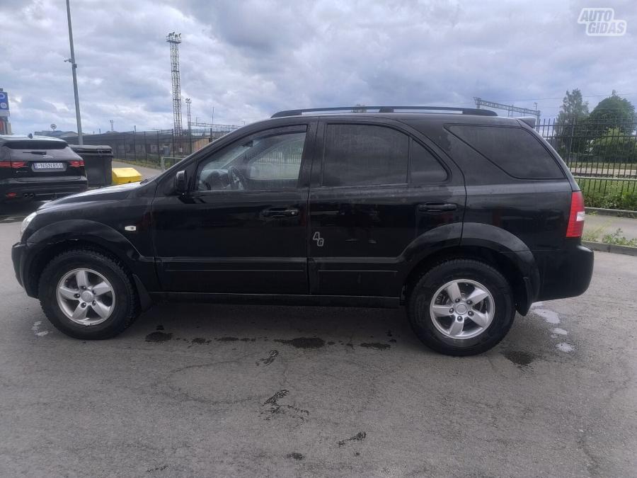 Kia Sorento 2009 Šauļi, ar dzinēja tilpumu 2.50 L un nobraukumu 300 tūkst. km par 2550 €, foto 6 vietnē AUTOMOTO.COM.LV
