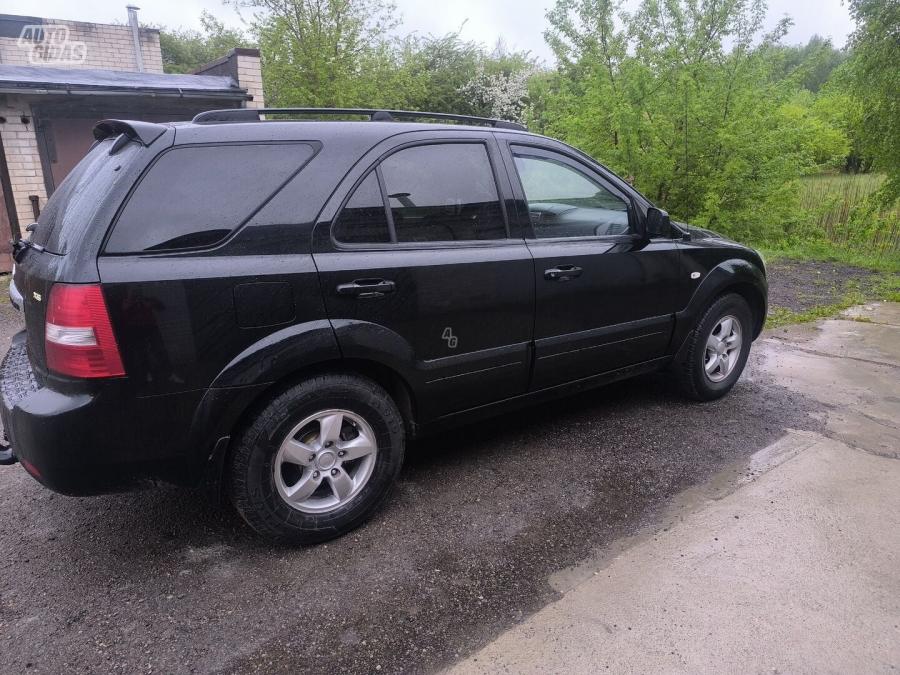 Kia Sorento 2009 Šauļi, ar dzinēja tilpumu 2.50 L un nobraukumu 299 tūkst. km par 2550 €, foto 5 vietnē AUTOMOTO.COM.LV