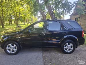 Kia Sorento 2009 in Prienai, with an engine capacity of 2.50 L and mileage of 225 thousand km for 3700 €, photo 13 on AUTOMOTO.COM.LV