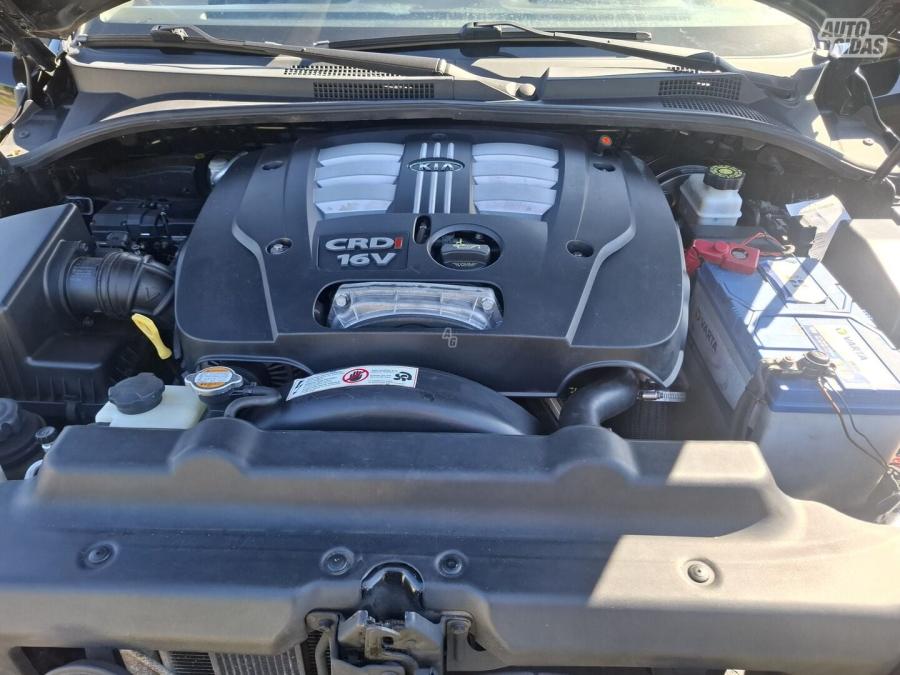 Kia Sorento 2009 in Prienai, with an engine capacity of 2.50 L and mileage of 225 thousand km for 3700 €, photo 17 on AUTOMOTO.COM.LV