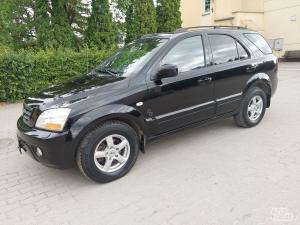 Kia Sorento 2009 in Kretinga, with an engine capacity of 2.50 L and mileage of 189 thousand km for 3590 €, photo 4 on AUTOMOTO.COM.LV