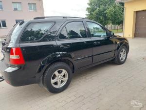 Kia Sorento 2009 in Kretinga, with an engine capacity of 2.50 L and mileage of 189 thousand km for 3590 €, photo 7 on AUTOMOTO.COM.LV