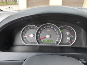 Kia Sorento 2009 in Kretinga, with an engine capacity of 2.50 L and mileage of 189 thousand km for 3590 €, photo 13 on AUTOMOTO.COM.LV