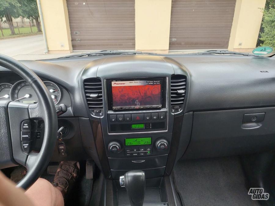 Kia Sorento 2009 in Kretinga, with an engine capacity of 2.50 L and mileage of 189 thousand km for 3590 €, photo 14 on AUTOMOTO.COM.LV