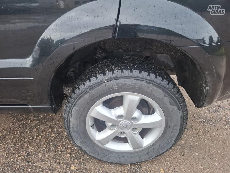 Kia Sorento 2009 Prienai, ar dzinēja tilpumu 2.50 L un nobraukumu 230 tūkst. km par 3700 €, foto 13 vietnē AUTOMOTO.COM.LV
