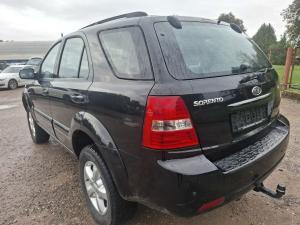 Kia Sorento 2009 Prienai, ar dzinēja tilpumu 2.50 L un nobraukumu 230 tūkst. km par 3700 €, foto 14 vietnē AUTOMOTO.COM.LV
