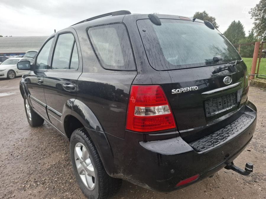 Kia Sorento 2009 Prienai, ar dzinēja tilpumu 2.50 L un nobraukumu 230 tūkst. km par 3700 €, foto 14 vietnē AUTOMOTO.COM.LV
