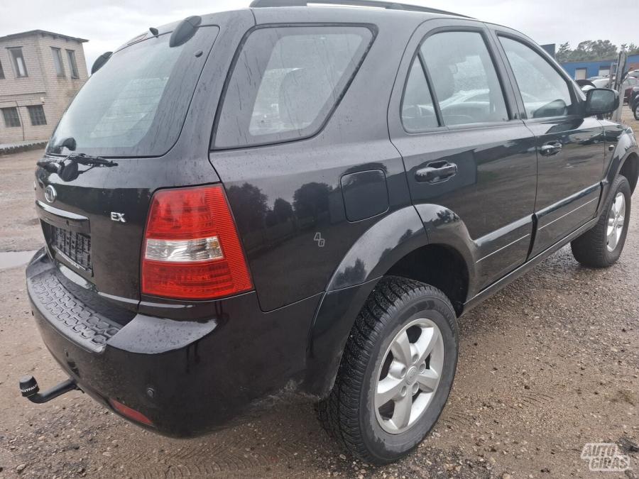 Kia Sorento 2009 Prienai, ar dzinēja tilpumu 2.50 L un nobraukumu 230 tūkst. km par 3700 €, foto 17 vietnē AUTOMOTO.COM.LV
