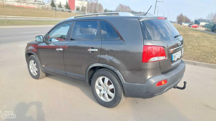 Kia Sorento 2011 in Kaunas, with an engine capacity of 2.20 L and mileage of 225 thousand km for 5550 €, photo 7 on AUTOMOTO.COM.LV