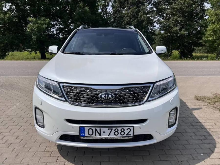 Kia Sorento 2014 Rīga, ar dzinēja tilpumu 2.20 L un nobraukumu 213 tūkst. km par 13350 €, foto 3 vietnē AUTOMOTO.COM.LV