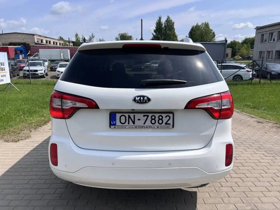 Kia Sorento 2014 Rīga, ar dzinēja tilpumu 2.20 L un nobraukumu 213 tūkst. km par 13350 €, foto 6 vietnē AUTOMOTO.COM.LV