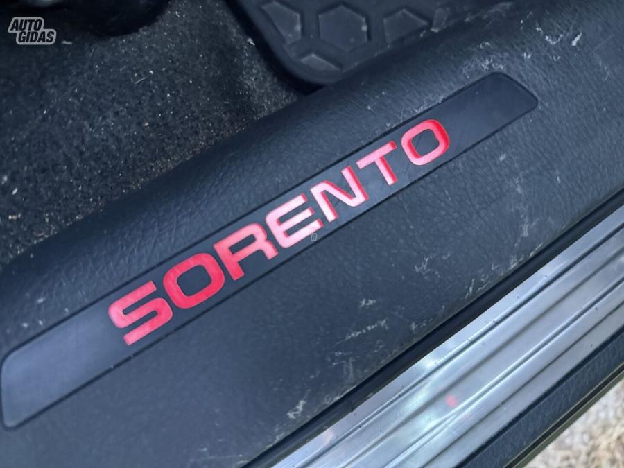 Kia Sorento 2014 in Kaunas, with an engine capacity of 2.00 L and mileage of 253 thousand km for 5950 €, photo 23 on AUTOMOTO.COM.LV