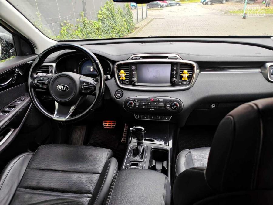 Kia Sorento 2015 in Klaipeda, with an engine capacity of 2.20 L and mileage of 0 thousand km for 15500 €, photo 8 on AUTOMOTO.COM.LV