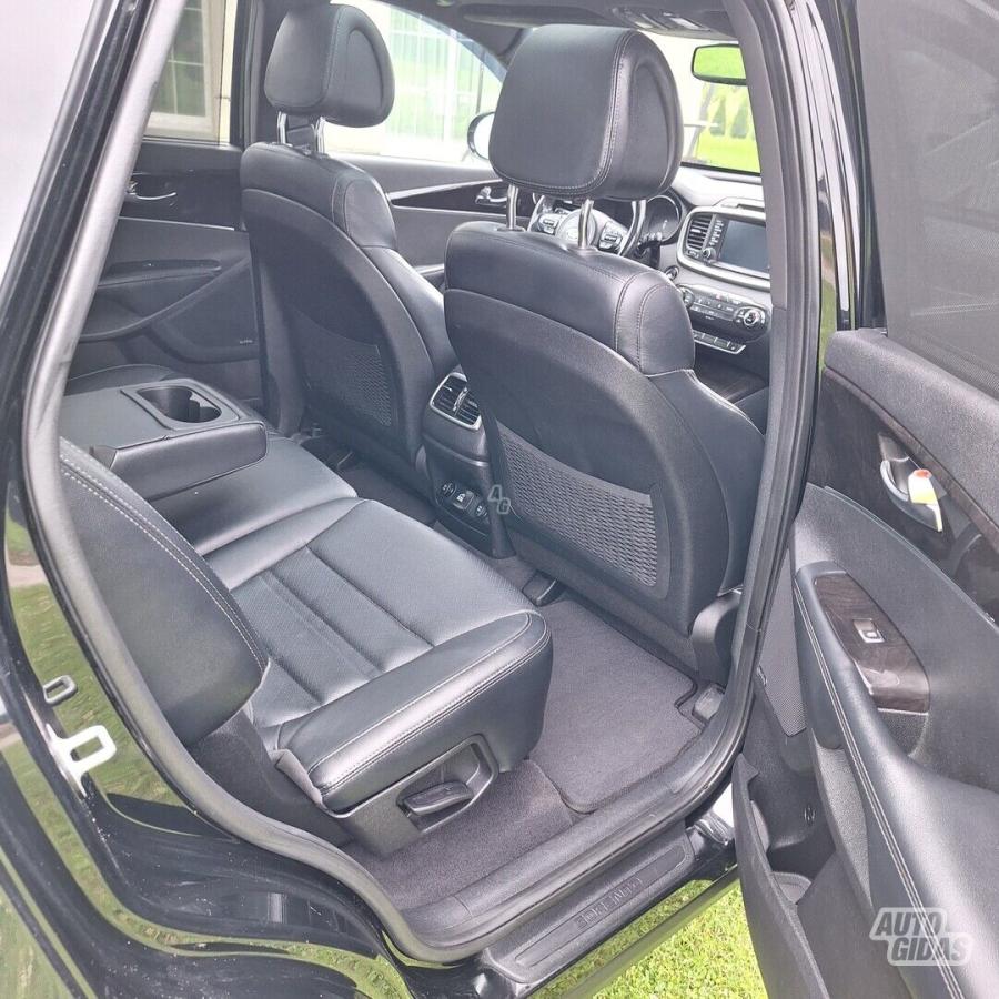 Kia Sorento 2016 in Klaipeda, with an engine capacity of 3.30 L and mileage of 180 thousand km for 9500 €, photo 5 on AUTOMOTO.COM.LV