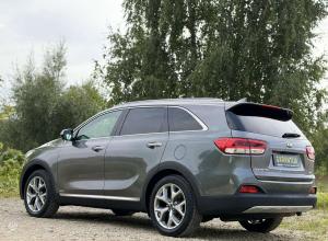 Kia Sorento 2017 in Siauliai, with an engine capacity of 2.20 L and mileage of 250 thousand km for 16450 €, photo 4 on AUTOMOTO.COM.LV