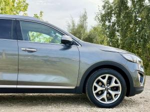 Kia Sorento 2017 in Siauliai, with an engine capacity of 2.20 L and mileage of 250 thousand km for 16450 €, photo 11 on AUTOMOTO.COM.LV