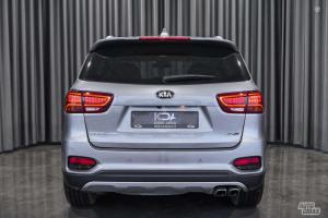Kia Sorento 2018 Marijampole, ar dzinēja tilpumu 2.20 L un nobraukumu 129 tūkst. km par 21250 €, foto 11 vietnē AUTOMOTO.COM.LV