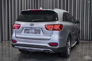 Kia Sorento 2018 Marijampole, ar dzinēja tilpumu 2.20 L un nobraukumu 129 tūkst. km par 21250 €, foto 12 vietnē AUTOMOTO.COM.LV