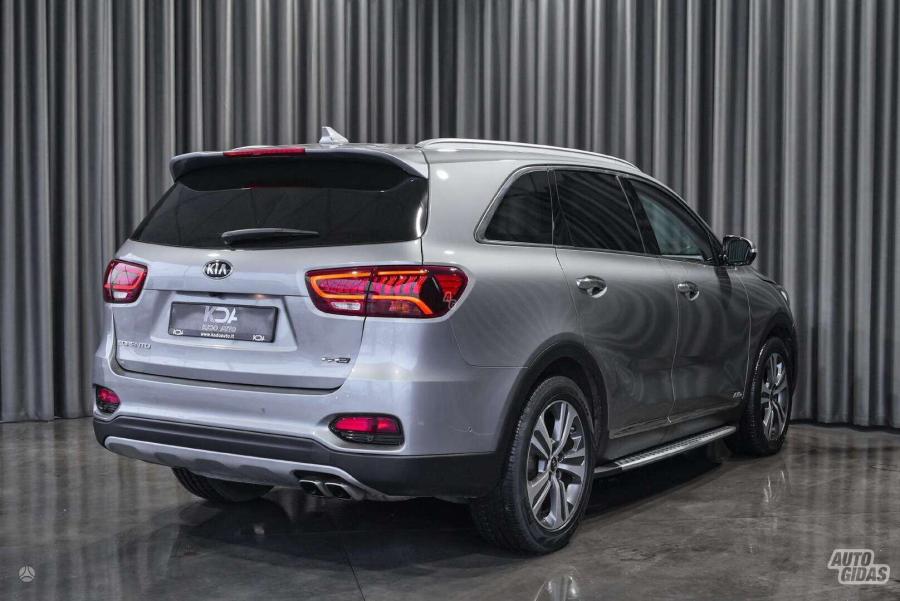 Kia Sorento 2018 Marijampole, ar dzinēja tilpumu 2.20 L un nobraukumu 129 tūkst. km par 21250 €, foto 13 vietnē AUTOMOTO.COM.LV