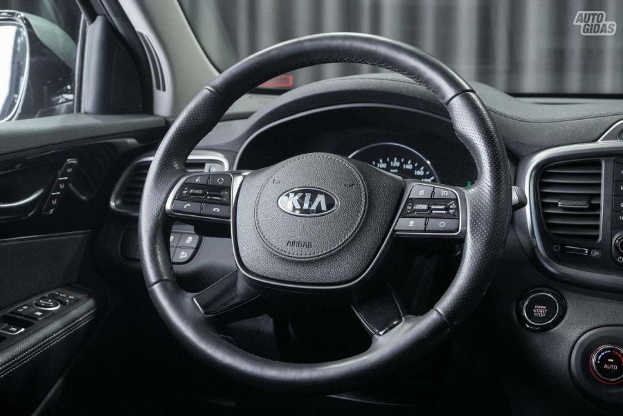 Kia Sorento 2018 Marijampole, ar dzinēja tilpumu 2.20 L un nobraukumu 129 tūkst. km par 21250 €, foto 18 vietnē AUTOMOTO.COM.LV