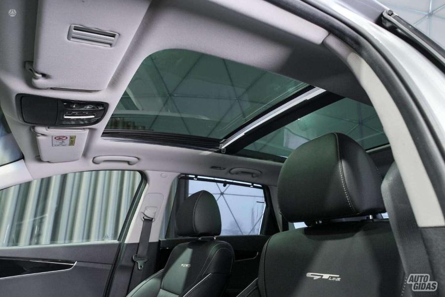 Kia Sorento 2018 Marijampole, ar dzinēja tilpumu 2.20 L un nobraukumu 129 tūkst. km par 21250 €, foto 24 vietnē AUTOMOTO.COM.LV