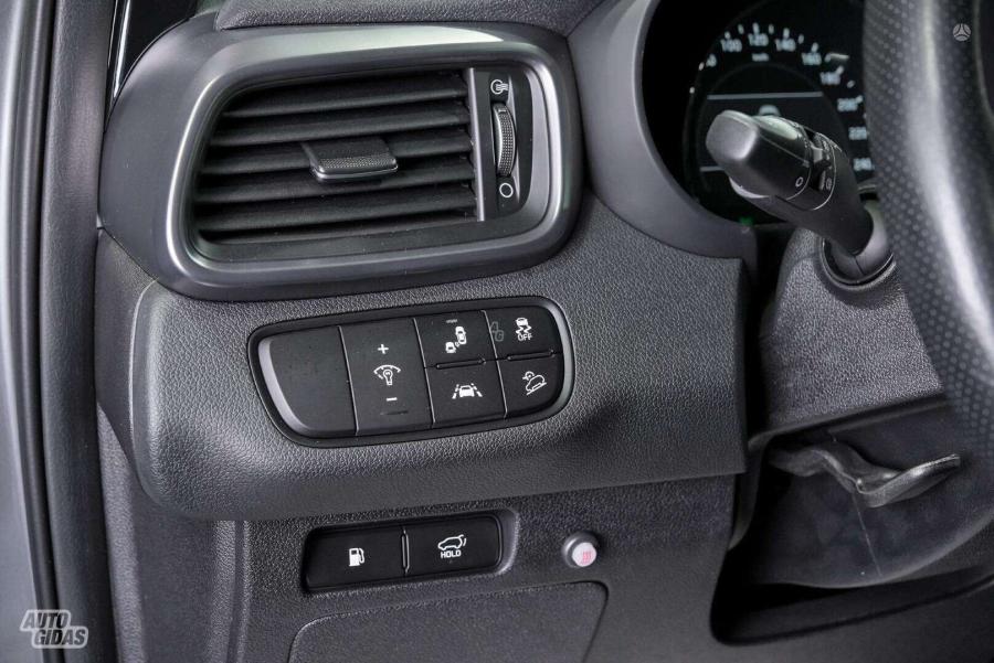 Kia Sorento 2018 Marijampole, ar dzinēja tilpumu 2.20 L un nobraukumu 129 tūkst. km par 21250 €, foto 30 vietnē AUTOMOTO.COM.LV